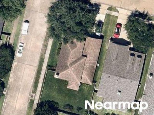 Ferry Cove Ln