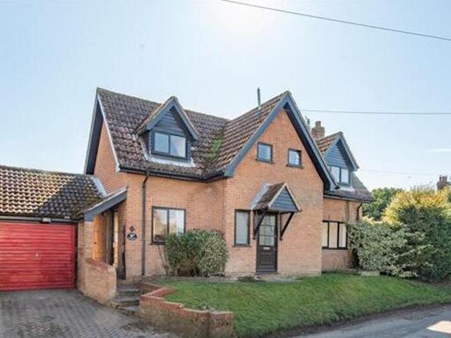 Ferry Road, Orford, 3 Bedroom Detached