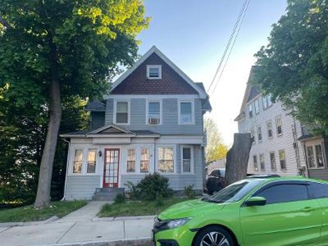 Ferry St