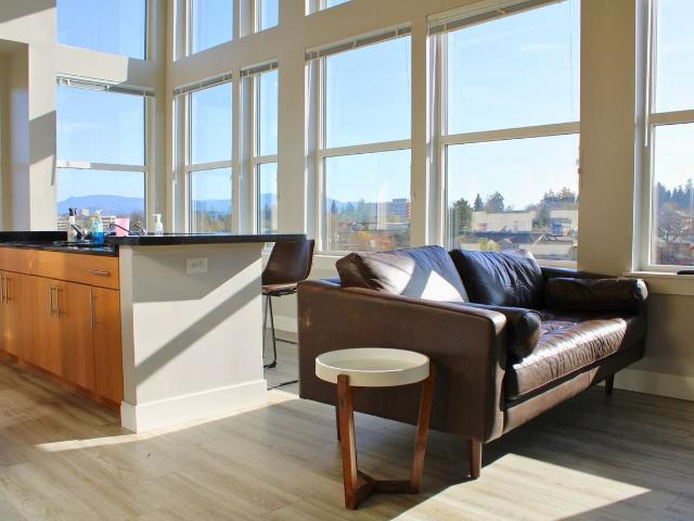 Ferry Street Flats Studio Apartment for Rent at 1820 Ferry St, Eugene, OR 97401 South University