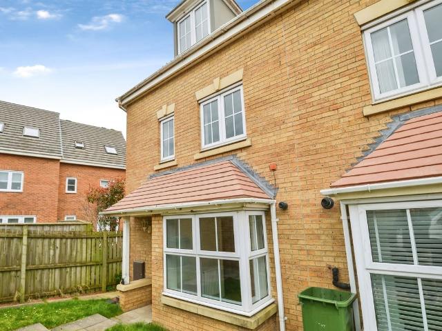 Fescue Close, Farriers Park, Stockton On Tees TS18, 4 bed property to rent, £950 pcm | PrimeLocation