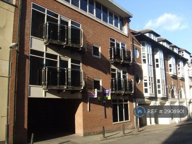 Fetter Lane, York, YO1 2 bed flat to rent £1,990 pcm £459 pw