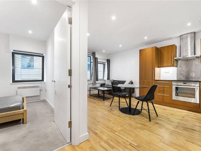 Fetter Lane, London, EC4A 1EP