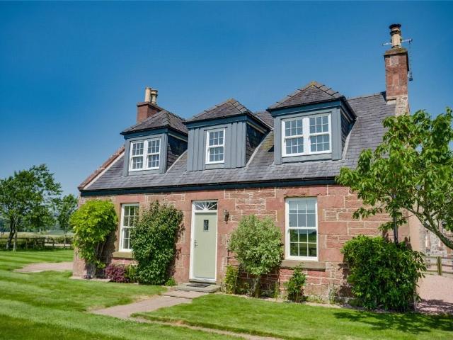 Little Strath Farmhouse, Fettercairn, Aberdeenshire AB30, 2 bed detached house to rent, £1,200 pcm | PrimeLocation