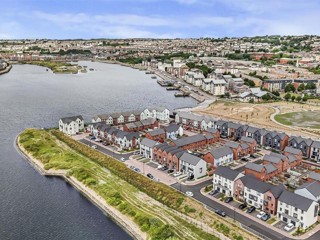 Ffordd Darwin, Barry, Vale Of Glamorgan CF63, 3 bed town house to rent, £1,400 pcm | PrimeLocation