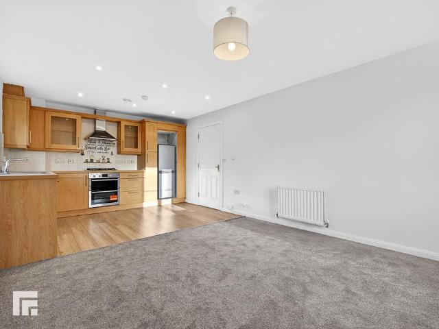 Ffordd James Mcghan, Cardiff 2 bed apartment to rent £1,150 pcm £265 pw