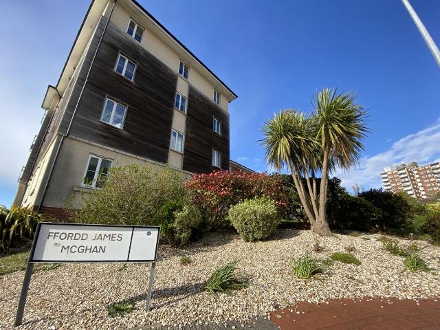 Ffordd James Mcghan, Cardiff Bay CF11, 2 bed flat to rent, £1,100 pcm | PrimeLocation