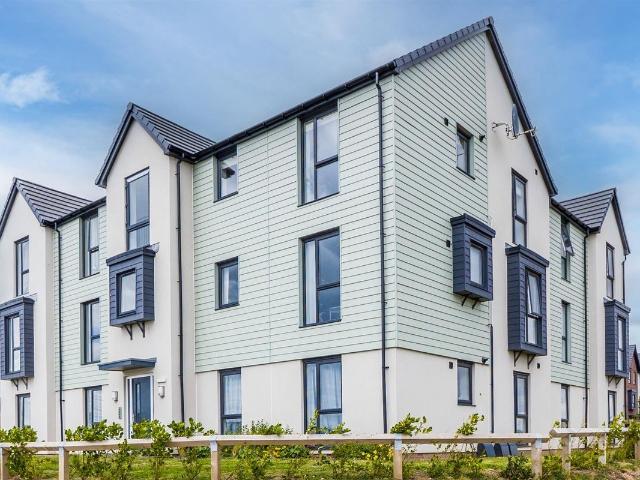 Ffordd Wallace, Barry CF63, 2 bed flat to rent, £1,100 pcm | PrimeLocation