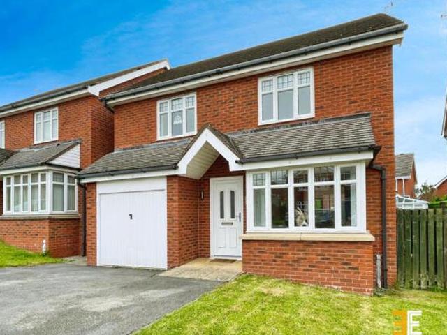 Ffordd Yr Wyddfa, Colwyn Heights, 3 Bedroom Detached