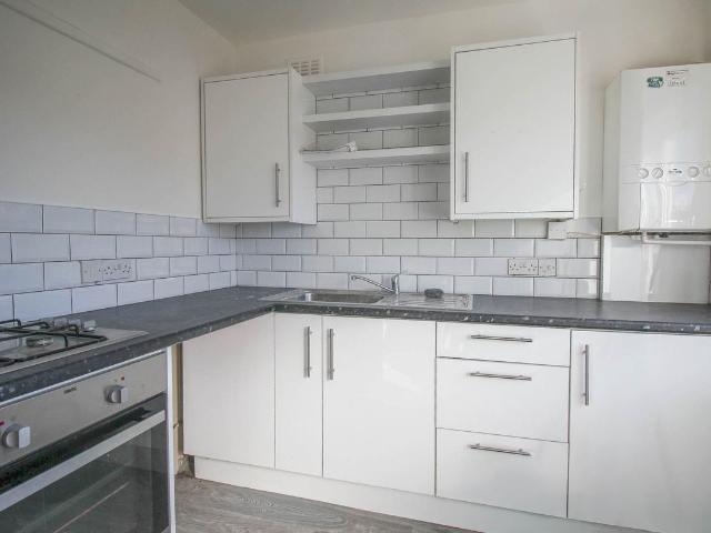 Fff, Orchard Street, Weston Super Mare BS23, 2 bed flat to rent, £925 pcm | PrimeLocation