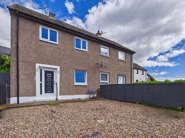 Fintry Crescent, Fintry, Dundee DD4, 2 bed terraced house to rent, £950 pcm | PrimeLocation