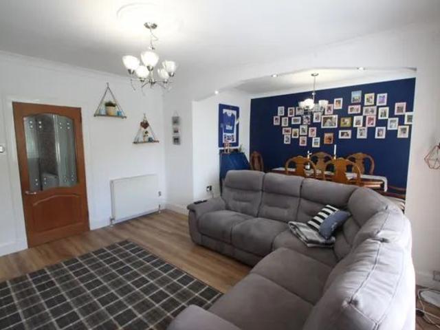 Fintry Drive, Kings Park, G44 4QA