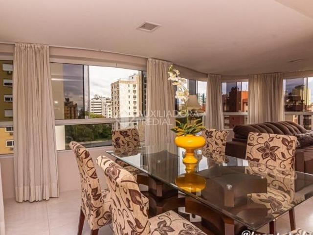 FINAMENTE DECORADO, MORE COM ESTILO EM AMPLO ESPAÇO E VISTA DESLUMBRANTE!