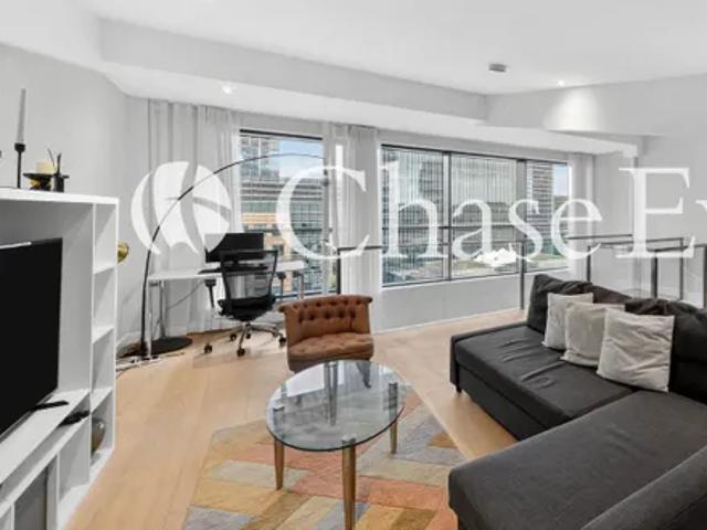 Financial Ombudsman, South Quay Walk, London, E14 9RT, United Kingdom | 2 bed duplex for rent #115822070 | Rentberry