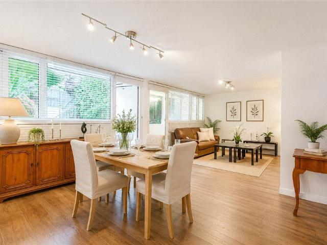 Finborough Road, Chelsea, London SW10, 3 bed flat to rent, £4,225 pcm | PrimeLocation