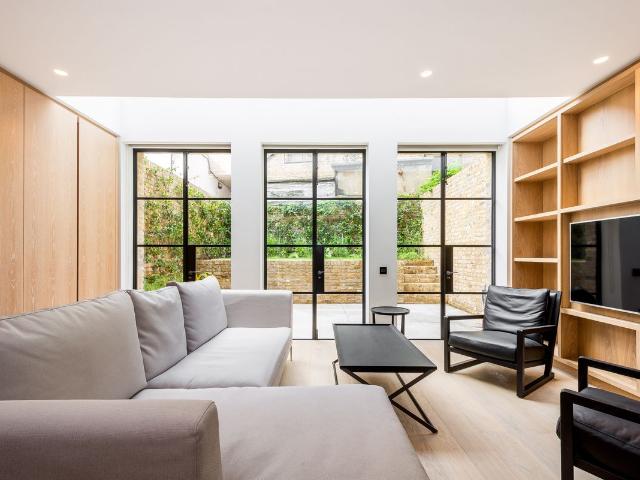 Finborough Road, Chelsea SW10, 3 bed flat to rent, £6,000 pcm | PrimeLocation