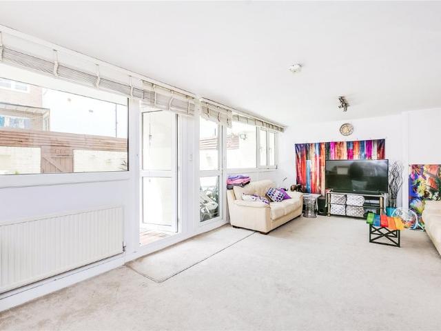 Finborough Road, Earls Court, SW10, London