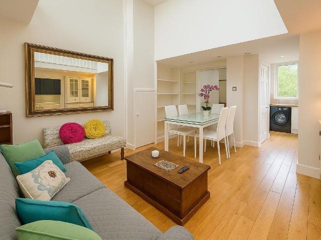 Finborough Road, London SW10, 3 bed flat to rent, £3,000 pcm | PrimeLocation