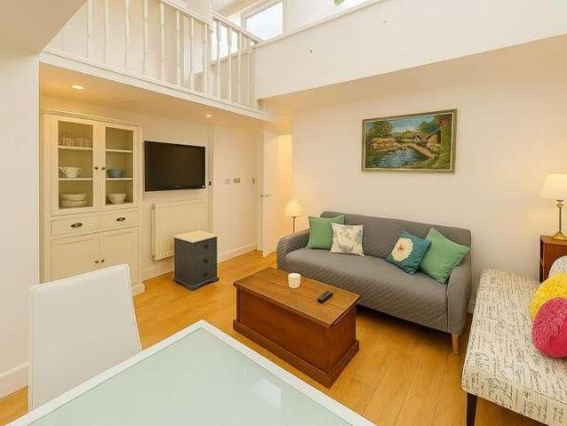 Finborough Road, London, SW10