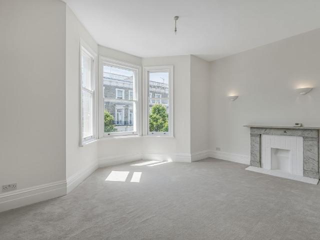 Finborough Road, London SW10, 1 bed flat to rent, £2,700 pcm | PrimeLocation