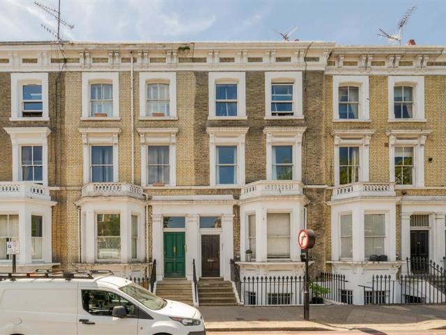 Finborough Road, South Kensington SW10, 2 bed flat to rent, £2,600 pcm | PrimeLocation