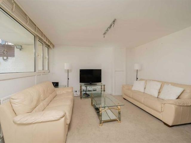 Finborough Road, SW10, London