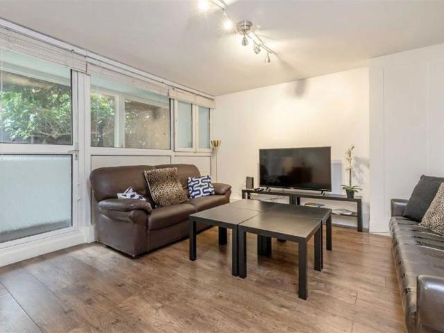Finborough Road, SW10, London