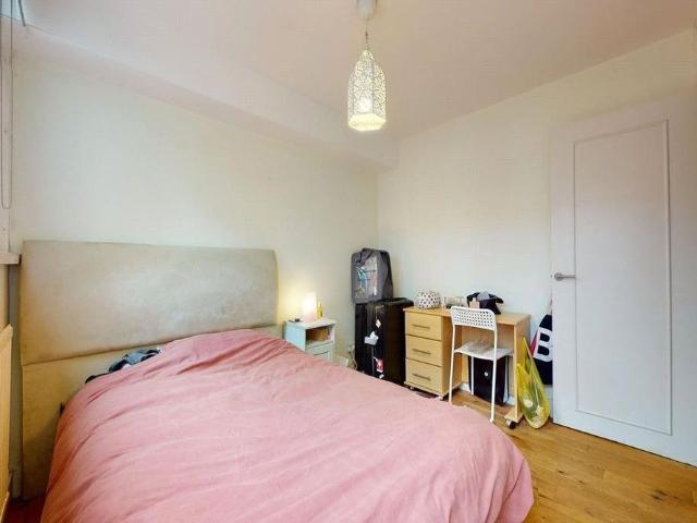 Finborough Road, SW10, London