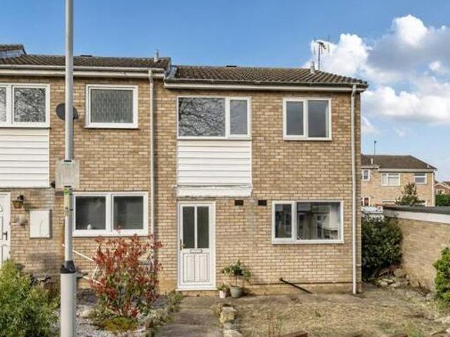 Finch Walk, Flitwick, 2 Bedroom End