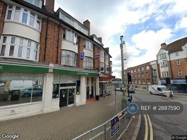 Finchley Lane, Hendon, NW4 5 bed flat to rent £3,500 pcm £808 pw