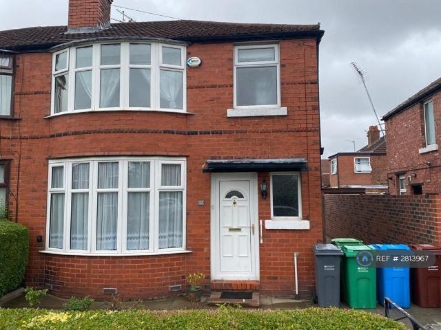 Finchley Road, Manchester, M14 4 bed semi detached house to rent £1,925 pcm £444 pw