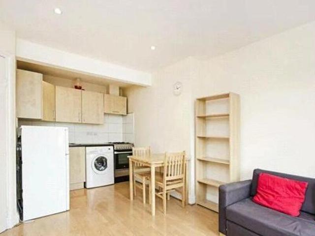 Finchley Road, Golders Green, 2 Bedroom Apartment