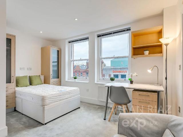Finchley Road, Hampstead, London NW3, Studio to rent, £1,500 pcm | PrimeLocation