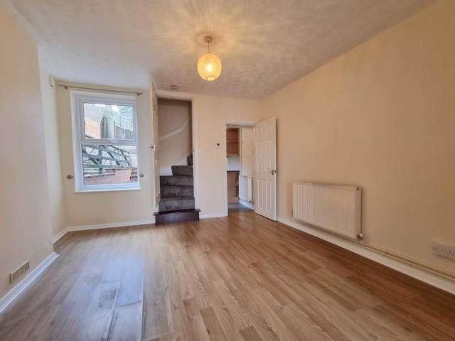 Finchley Road, IP4