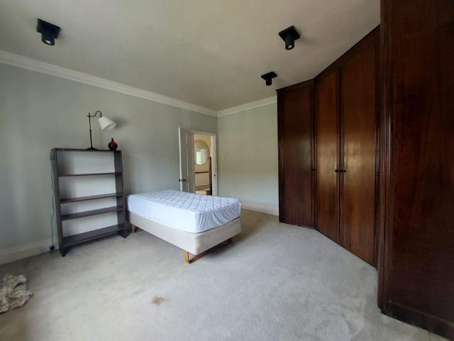Finchley Road, London, NW11