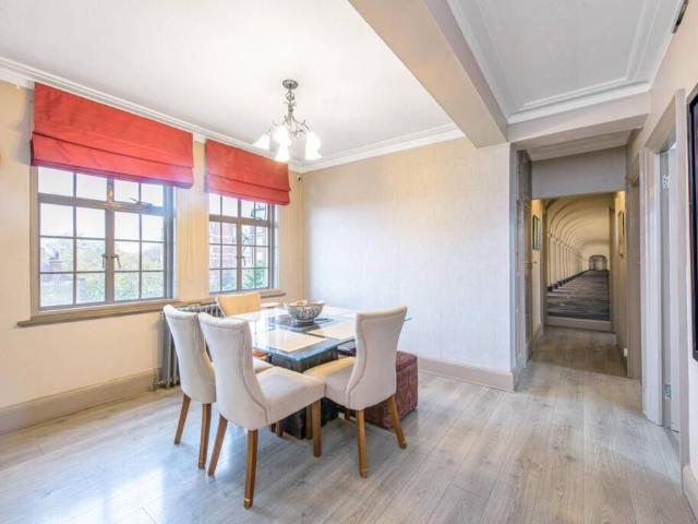 Finchley Road, London NW3, 3 bed flat to rent, £3,500 pcm | PrimeLocation