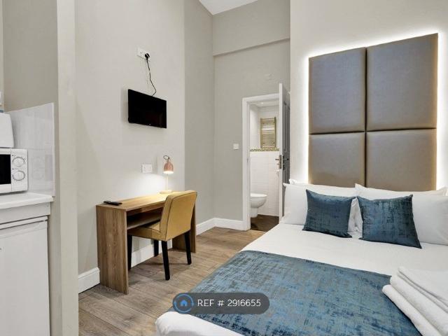 Finchley Road, London NW3, Studio to rent, £1,350 pcm | PrimeLocation