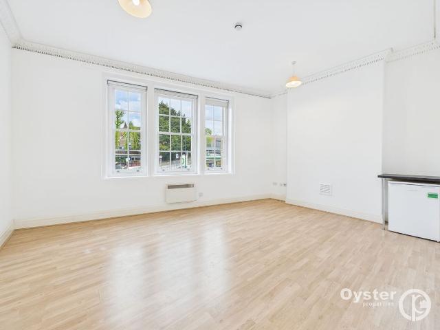 Finchley Road, London NW3, Room to rent, £1,000 pcm | PrimeLocation