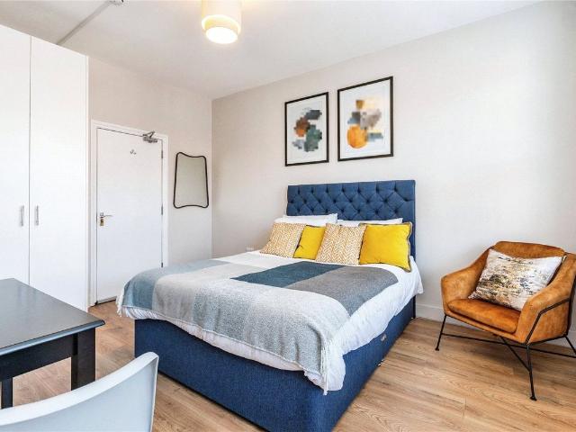 Finchley Road, London NW3, Room to rent, £1,300 pcm | PrimeLocation
