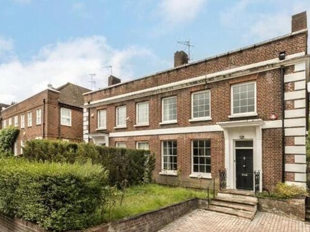 Finchley Road, London, Semi detached House For