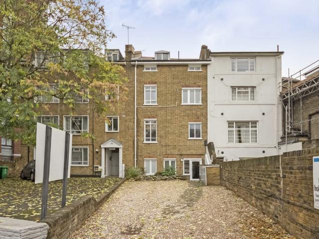 Finchley Road, St Johns Wood NW8, 1 bed flat to rent, £1,950 pcm | PrimeLocation