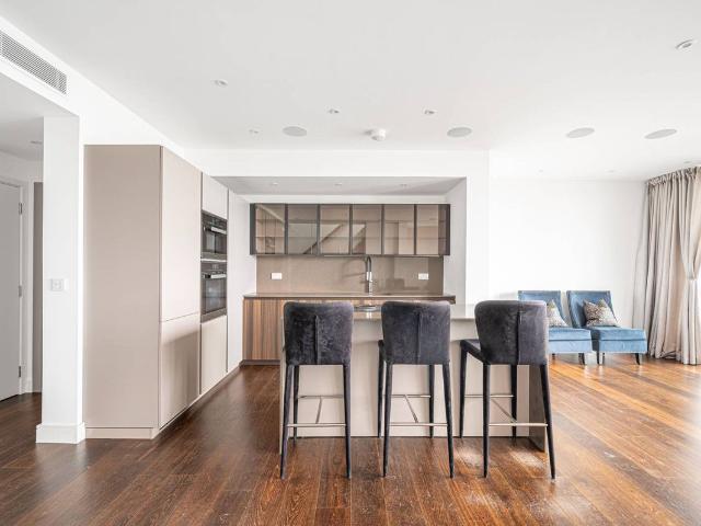 Finchley Road, South Hampstead, London NW3, 3 bed flat to rent, £7,500 pcm | PrimeLocation