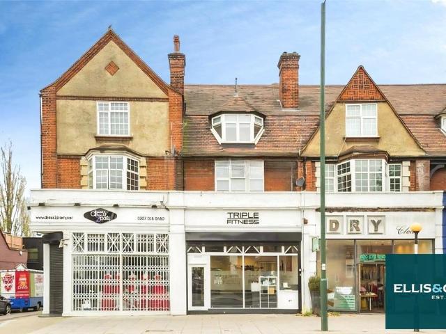Finchley Road, Temple Fortune, NW11 1 bed apartment to rent £1,475 pcm £340 pw