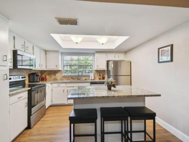 Find Comfort, Convenience & Community in One Plac