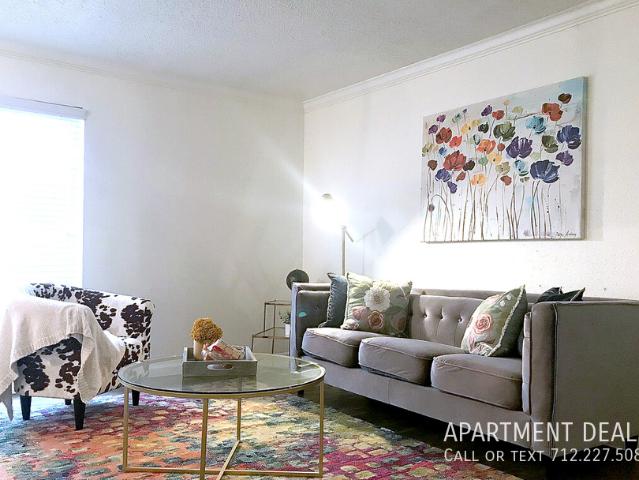 Find your comfort zone at Mid West apartmentsone month free