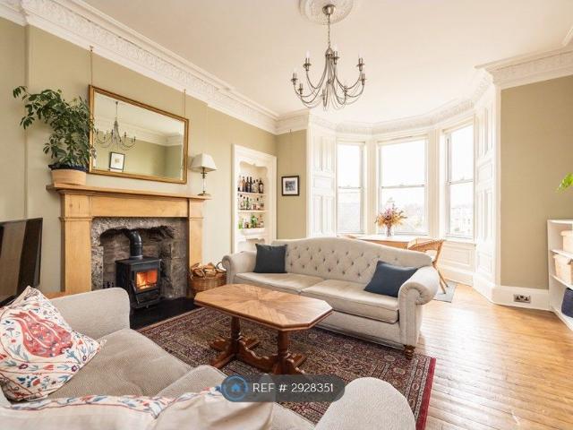 Findhorn Place, Edinburgh EH9, 3 bed flat to rent, £2,000 pcm | PrimeLocation