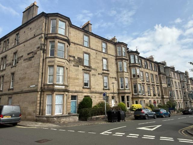 Findhorn Place, Edinburgh EH9 5 bed flat to rent £3,375 pcm £779 pw