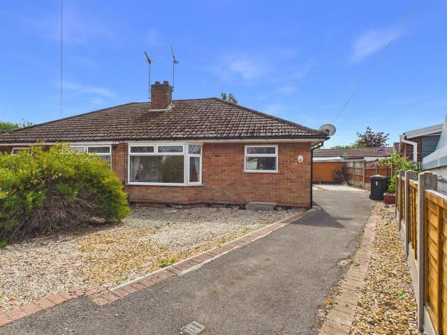 Findon Close, Bulkington, Bedworth CV12, 2 bed semi detached bungalow to rent, £1,150 pcm | PrimeLocation