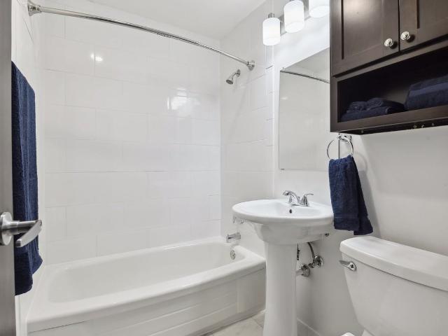 Fine Living at Aquila Park & Royal Park Studio Apartment for Rent at 8224 W 30 1/2 St, St. Louis Park, MN 55426 Aquila