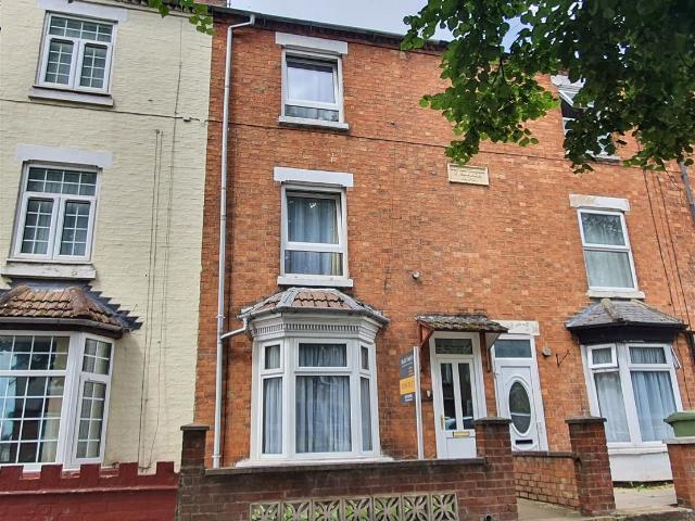 Finedon Road, Wellingborough NN8, Room to rent, £500 pcm | PrimeLocation